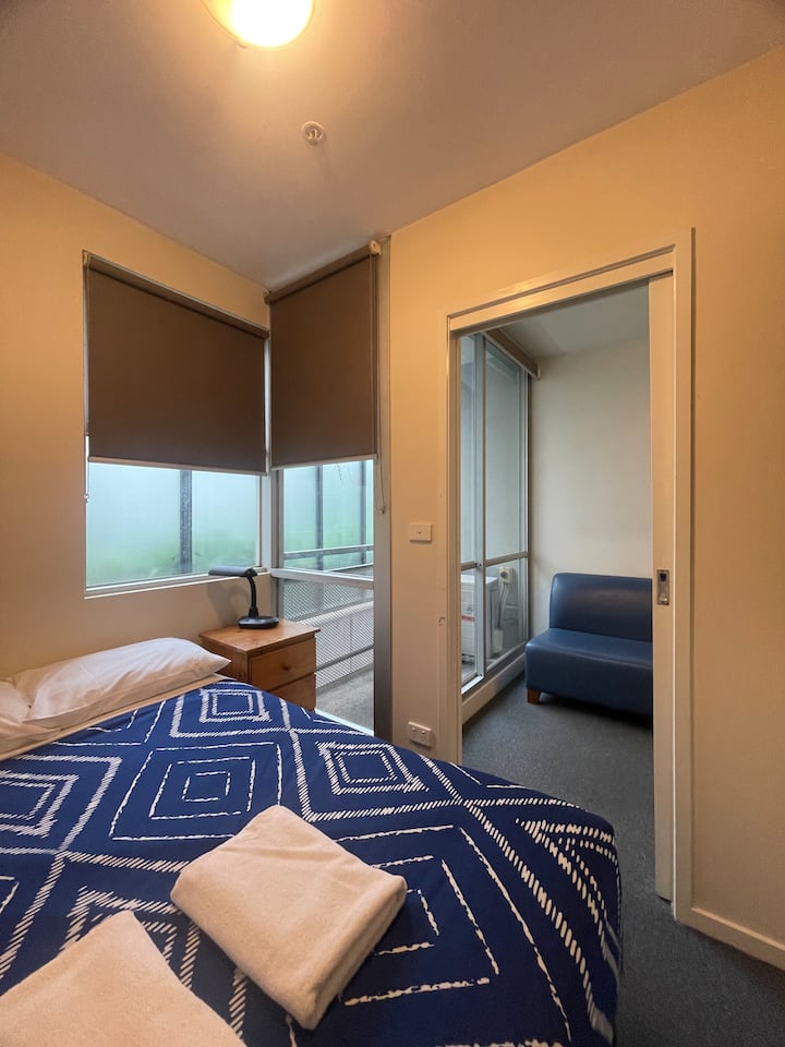 Private 2-bedroom Apt For 2 - Your Space In Cbd - Melbourne