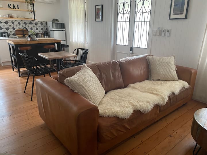 Caretakers Cottage - Eumundi
