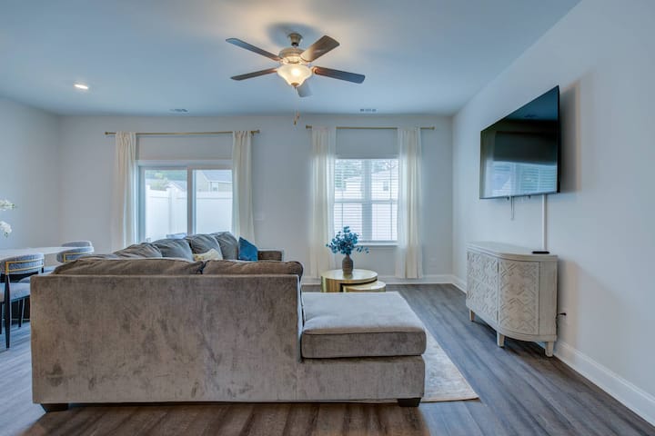 Modern 3br Near Savannah + Tanger Outlets - Pooler, GA