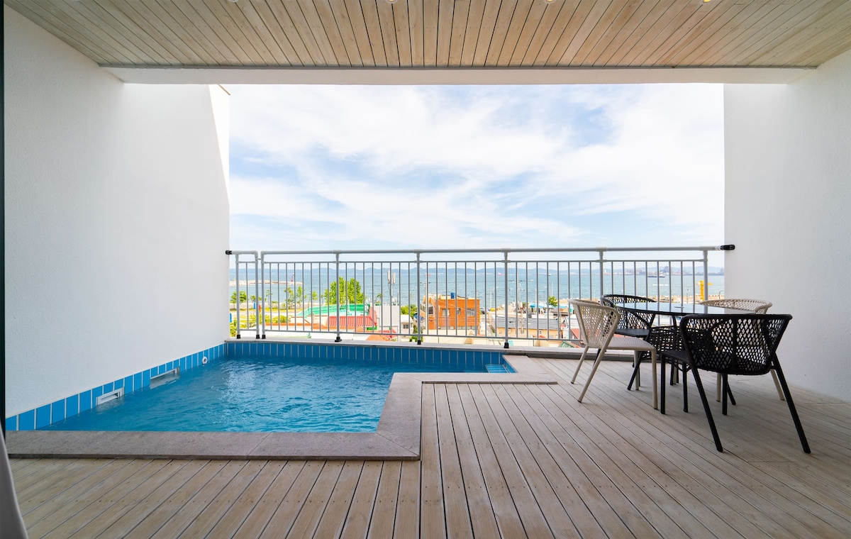 Ocean View B102 Pohang Yeongil-dae, Space Walk, La Mer Wedding, Cafe ...