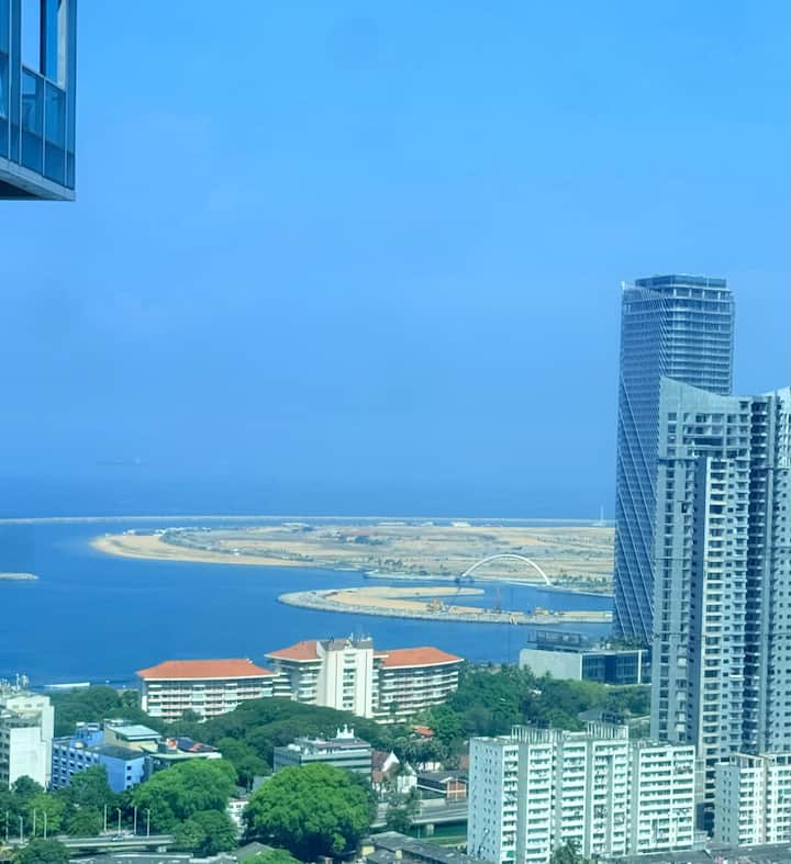 2br Apartment In Ctp 37th Floor - Colombo