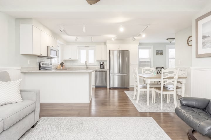 5br Family Dream With Private Beach Access - Old Orchard Beach, ME
