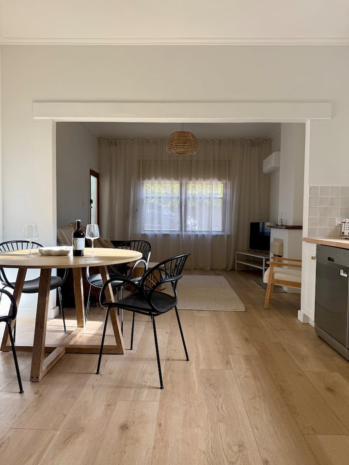25 Young - 3 Bed, 1 Bath - Tanunda