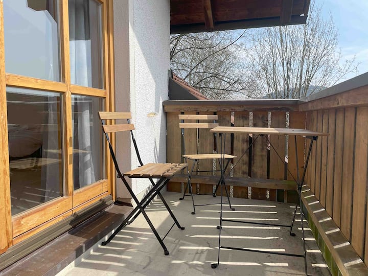 (Sta1079) Modern Workers Rental With Balcony - Roding