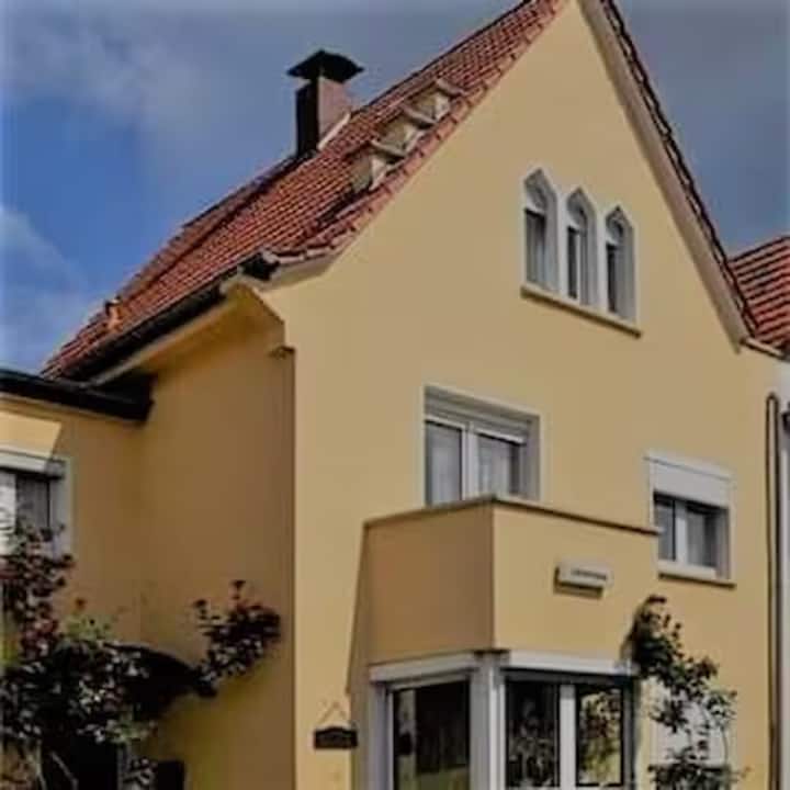 Nettes Kleines Zimmer Rheinnähe - Bonn
