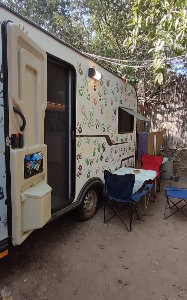 Gümüşlük 4 Kişilik Karavan - Turgutreis