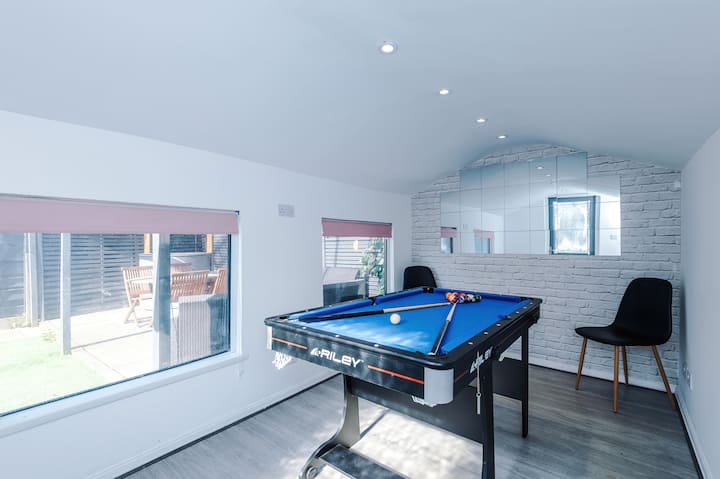 Game Room | Summer House | 3bed Home In Stretford - Sale