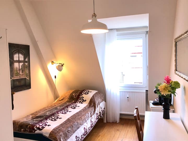 Kleines Zimmer Mit Charme - Weil am Rhein
