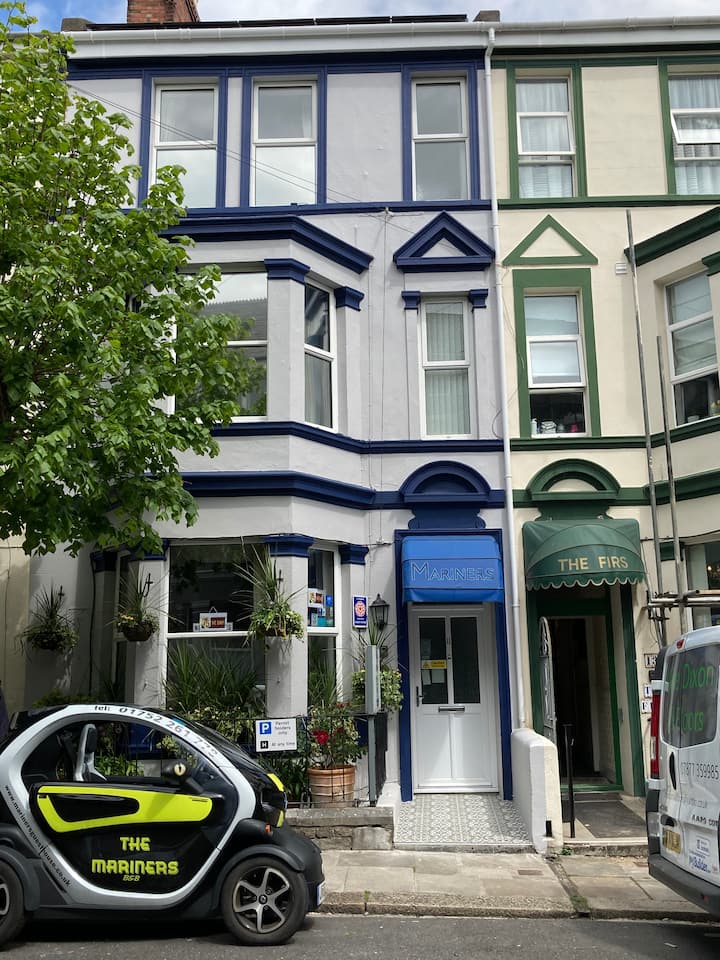 Double Ensuite - Plymouth