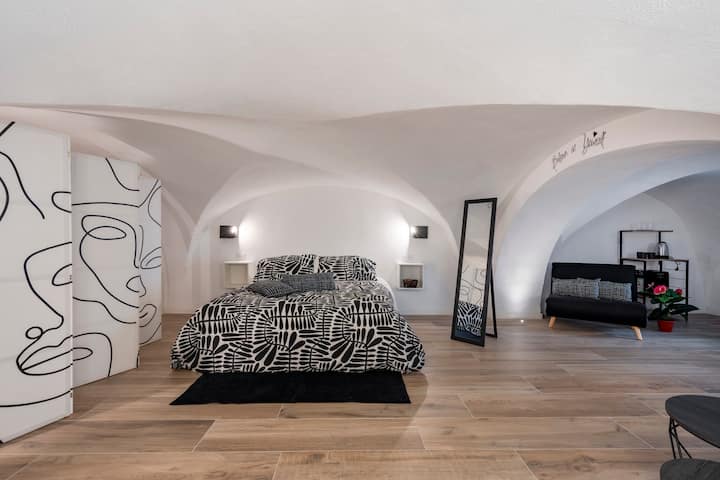Volta Bianca - Room In The Heart Of Bari -