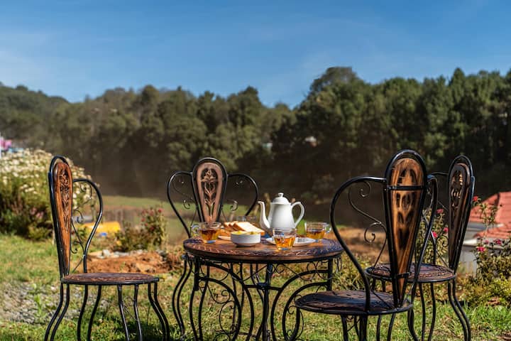 Stayvista At Dsquare W/ Bbq & Bonfire - Ooty