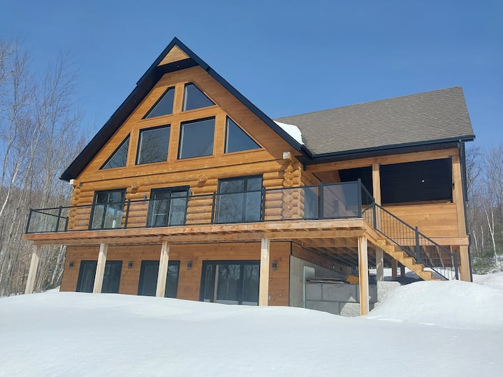 Magnifique Chalet De Bois Rond - Sainte-Agathe-des-Monts