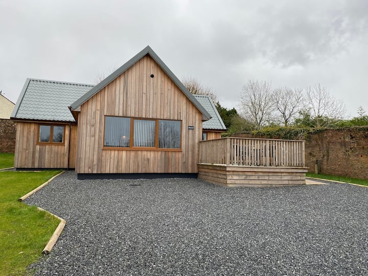 Osprey 8 With Hot Tub, Sleeping 4 - Newton Stewart