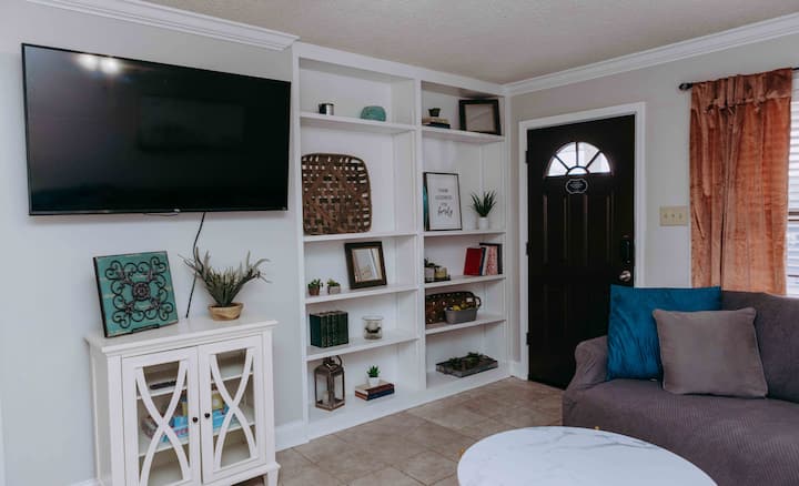 The Other Heart Of Lafayette - Lafayette, LA