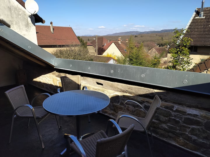 Maison Vigneronne De 1780. - Poligny