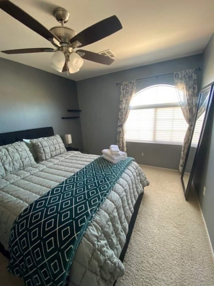 Surprise! Single Bedroom+pool - Surprise, AZ