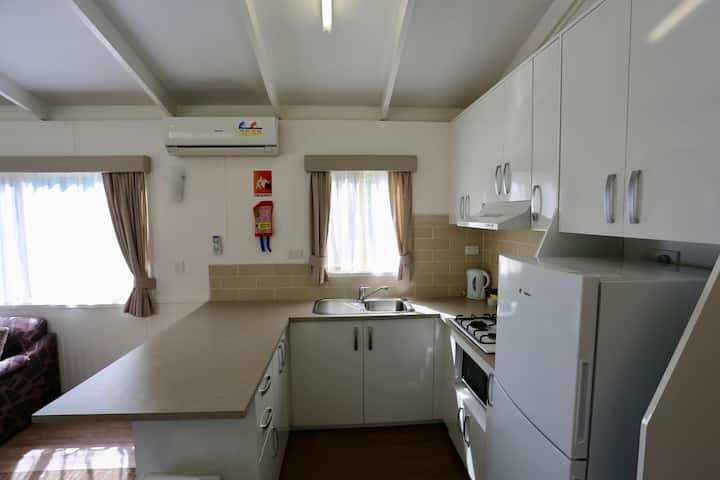 Diamond Cabin - Oberon
