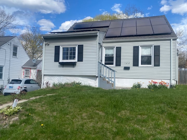 Fully Furnished 2br Home - Waterbury, CT