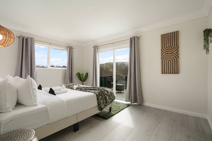 Charming 2br With Mountain Views & Private Deck - Pacífica, CA
