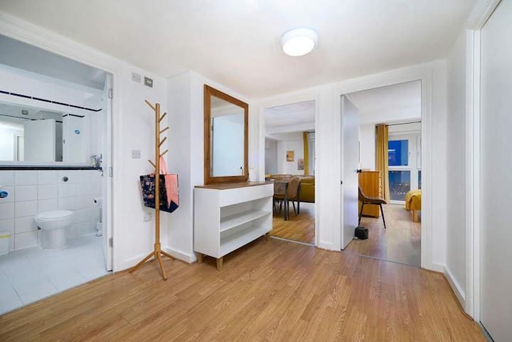 Vista View - 5 Minutes From Elizabeth Line - Woolwich