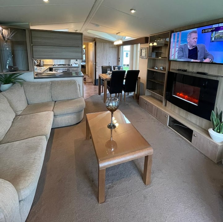 Millfields Holiday Park - The Diamond K8 - Ingoldmells