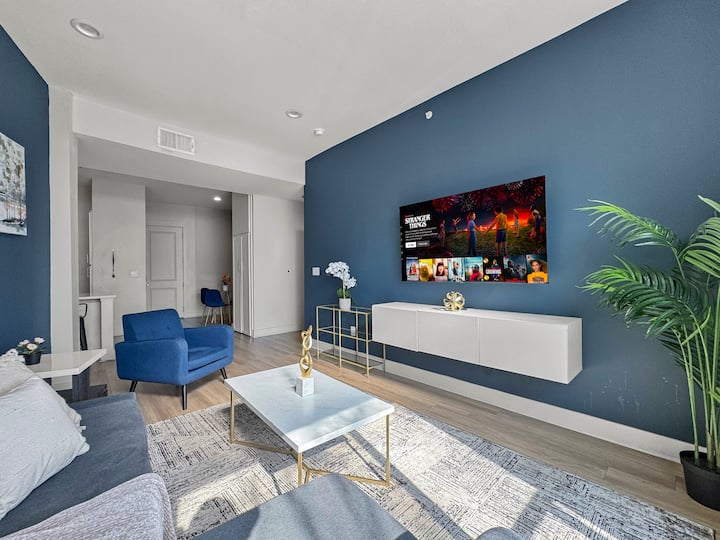 Luxury 2bd | Deep Ellum | Free Parking | Pool+gym - Dallas, TX