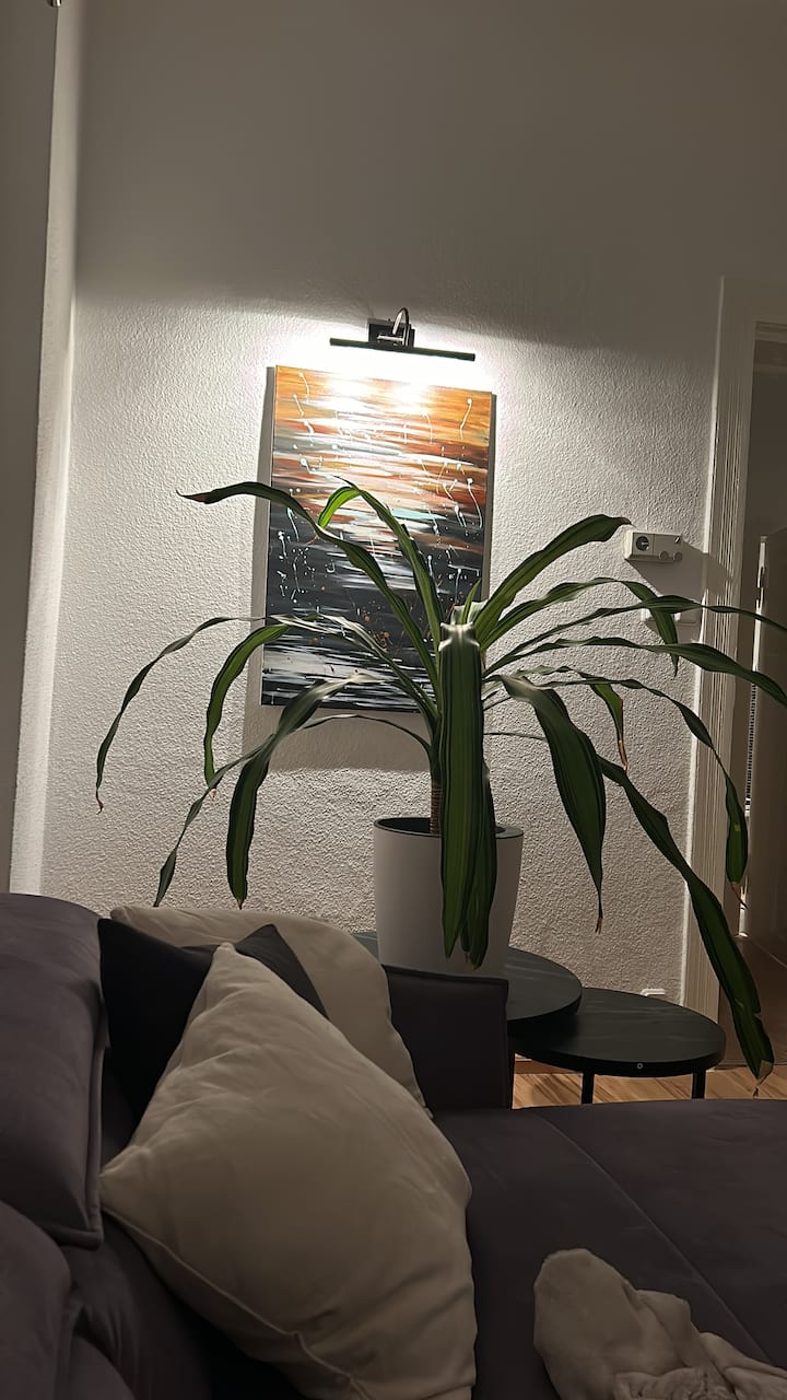 Schöne 2 Z. Wo. Im Juni Frei - Berlin