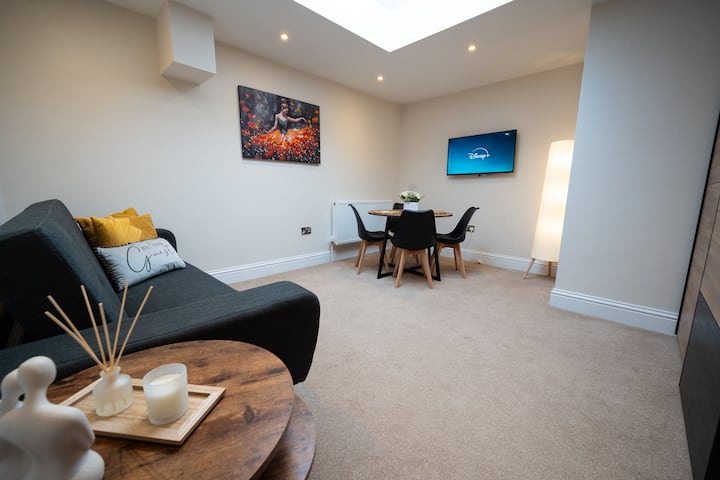 Family,stylish,central,2bed & Garden, Long Booking - Eastbourne