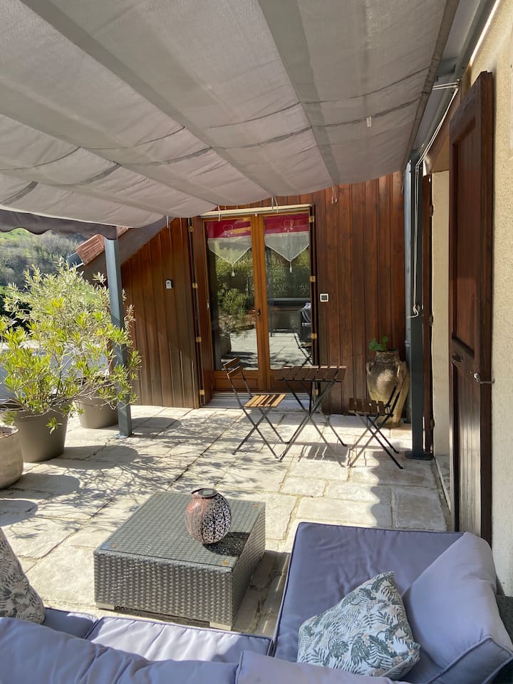 Mini-chalet Et Piscine - Les Adrets