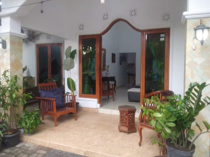 Villa Peksi Kencono - Bantul