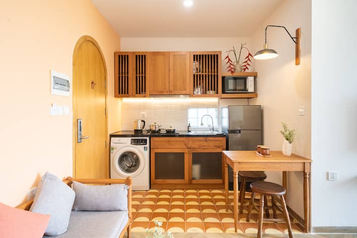 57 ĐĐ - Deluxe Comfort City View - Đà Nẵng