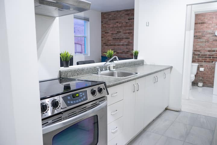 204 - Downtown - Free Parking - - Quebec