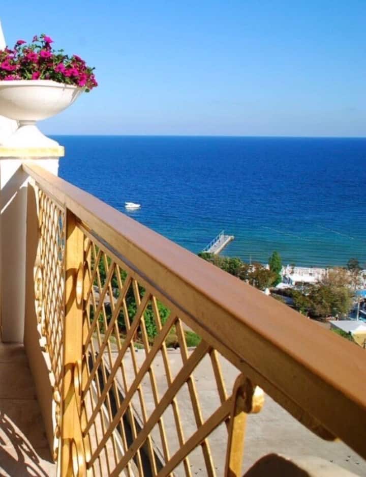 Шикарна Квартира біля Моря - Odesa