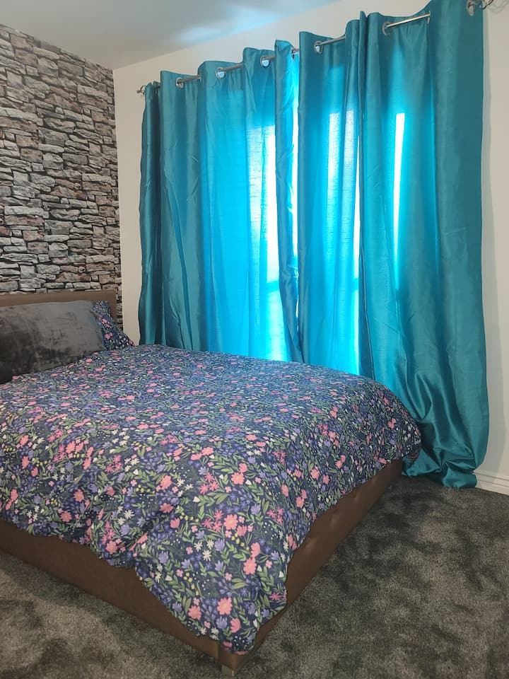 Lovely Stanway Location - Colchester