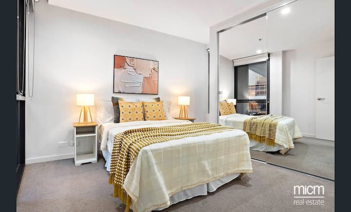 Serrata - 2baths| Balcony| Parking Available - Brooklyn