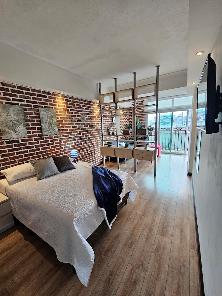 2 Blks Parque Y Mercado Central•double Balcony•z1 - Guatemala City