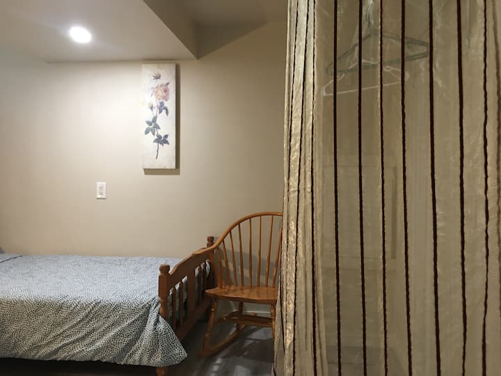 Walk Distance To University Unb - Fredericton