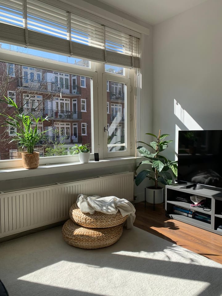 Cozy 2-bedroom Apartment In West - Amsterdam