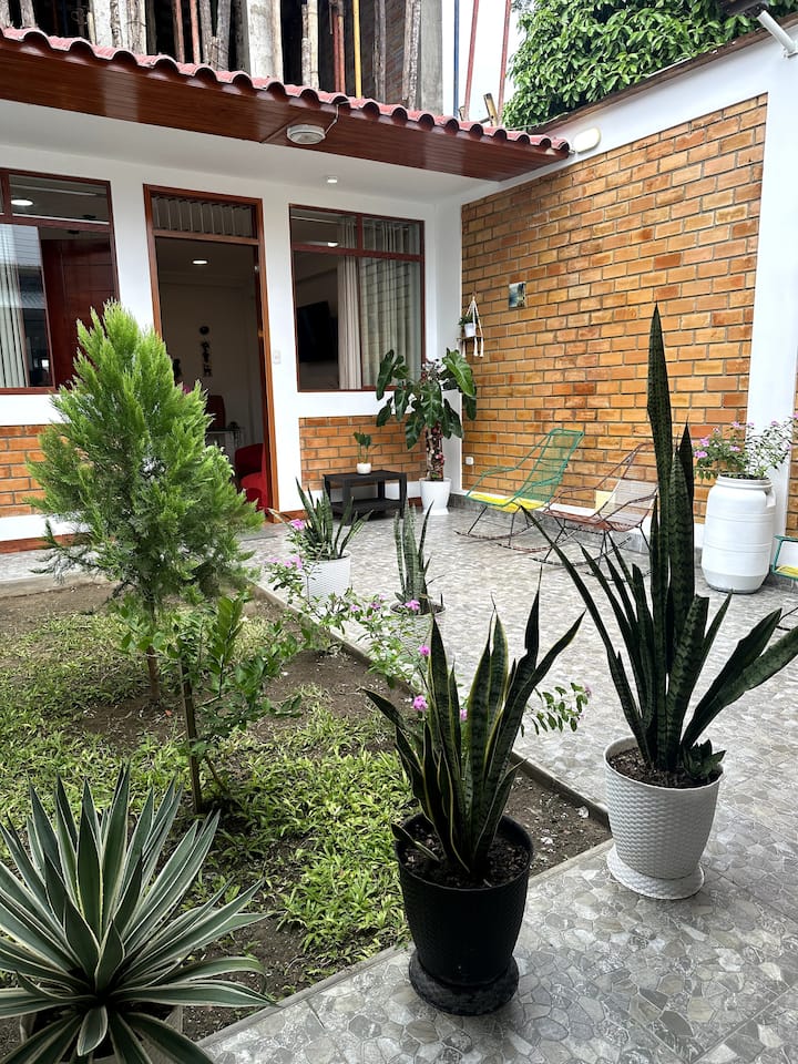 Amazing House Con Ac + Jardín + Centrico - Loreto