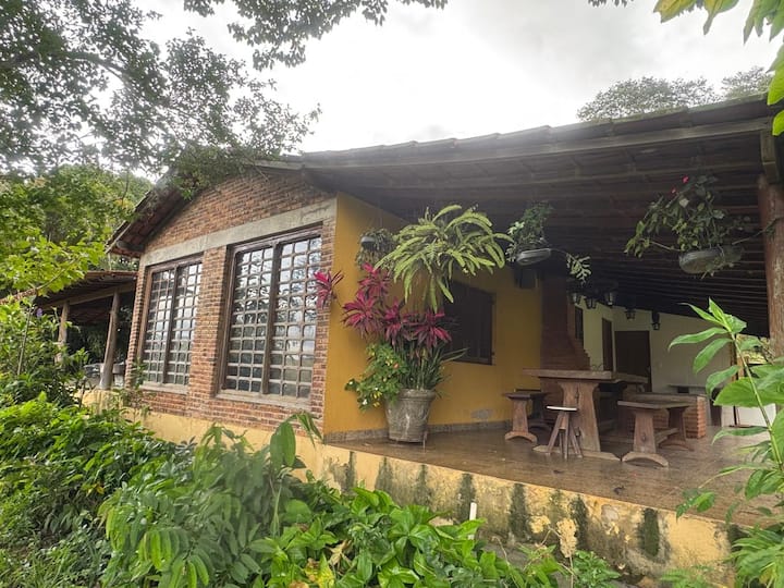 Sítio Fantástico Em Mateus Leme - Pará de Minas