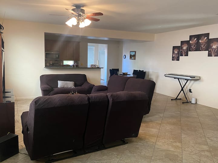 Whole House For Rent Or A Single Room - Tucson, AZ