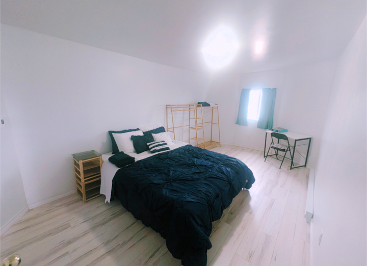Bras D'or & Queen Bedroom - Glace Bay