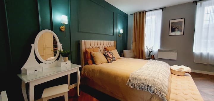 A Stylish Super King Bed Near City Centre (Kyku) - Largs