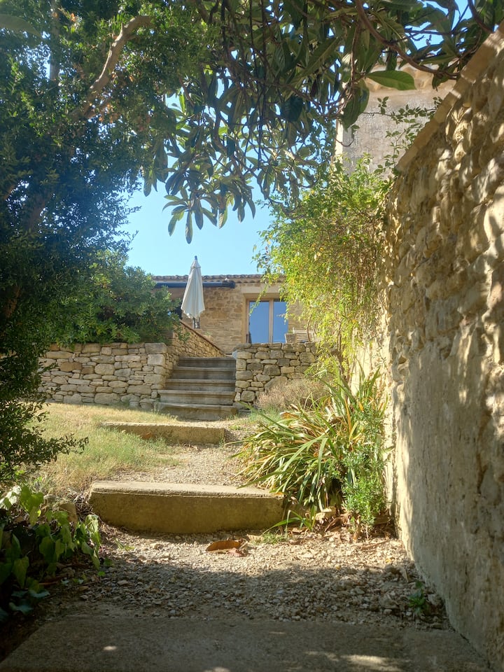 Petit Gîte Dans Un Lieu Superbe. - Malaucène