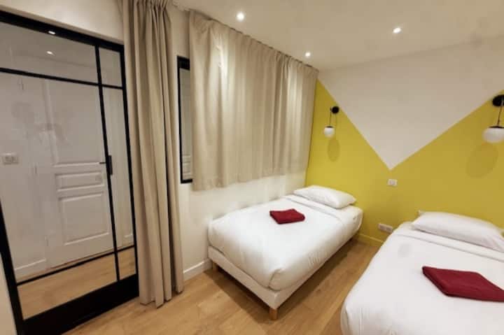 Issy 42 - Issy-les-Moulineaux