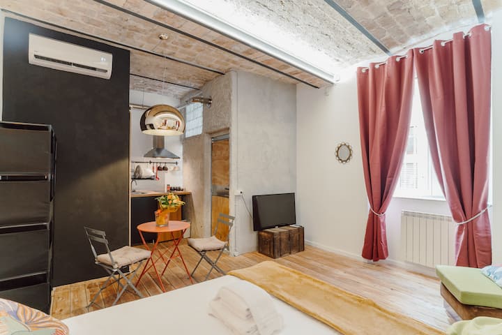 Monti Urban Studio By Valentina's Dream - Rom