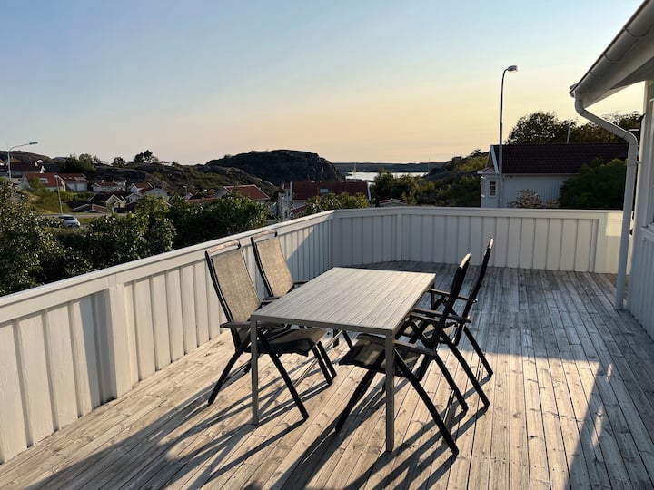 Mysigt Hus Nära Hav Och Bad. 4 Bäddar - 2 Sovrum - Hunnebostrand