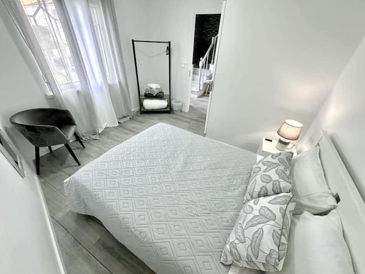 Gonçalves Guest House - Ponta Delgada