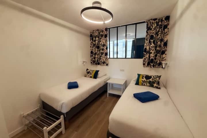 Issy 302 - Issy-les-Moulineaux