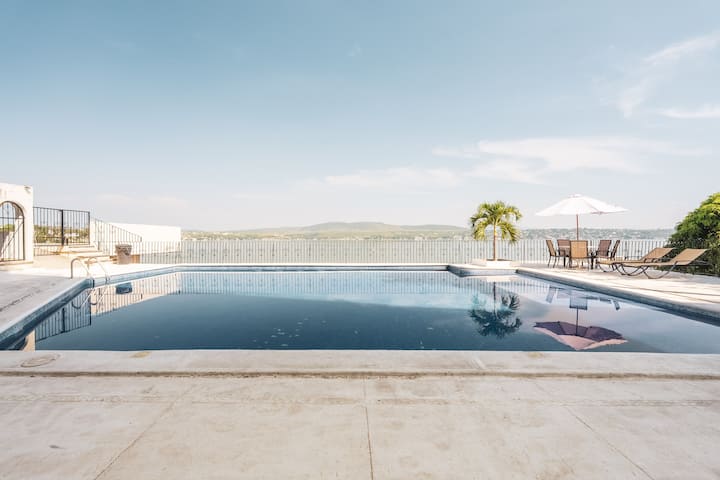 Depa En Hotel Frente Al Lago - Tequesquitengo